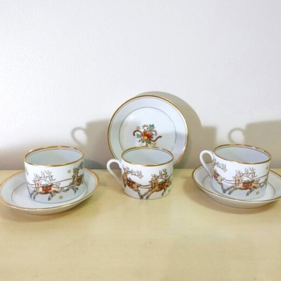 Fitz and Floyd | Dining | Fitz Floyd St Nicholas 3 Cupsaucers | Poshmark
